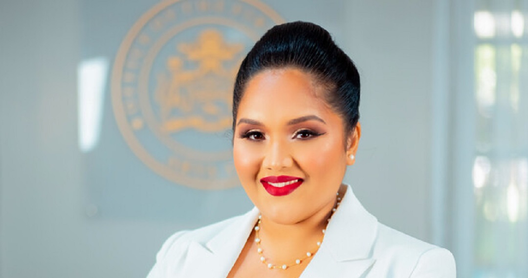 First Lady Arya Devi Ali Honoured With Global Leadership Award At GPWC ...